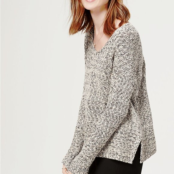 LOFT | Sweaters | Loft M Womens Ivory Gray Black Marled V Neck Tunic Sweater | Poshmark